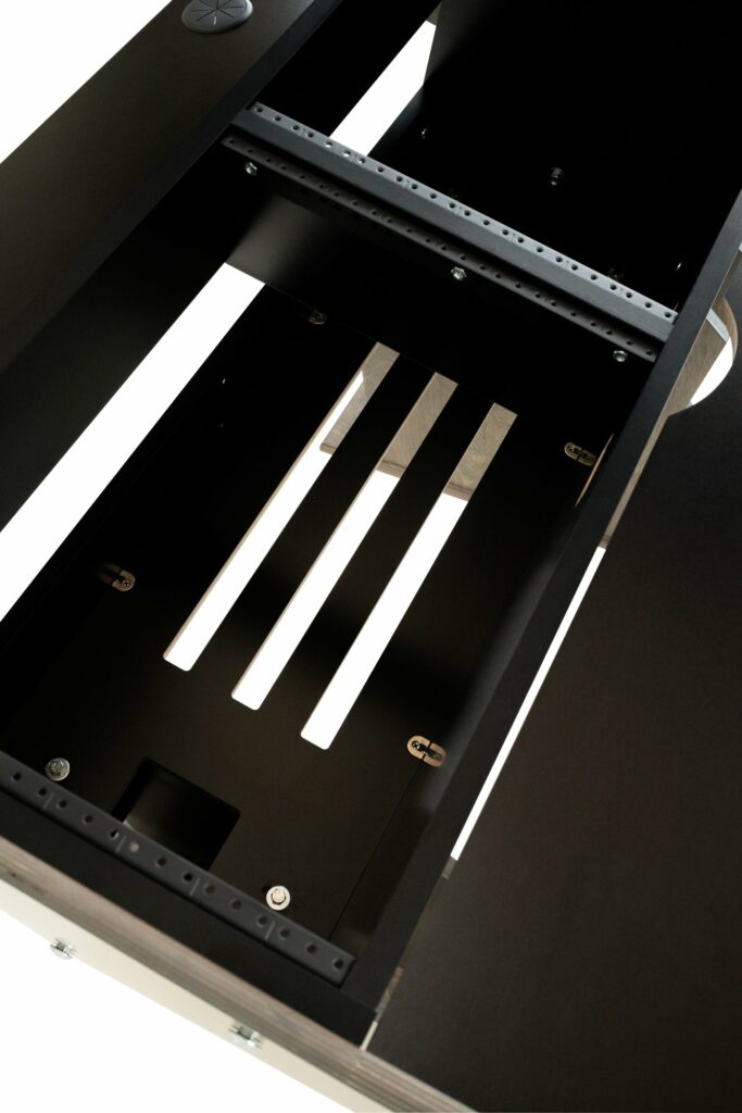 Genesis 16U Studio Desk - Dangerfox